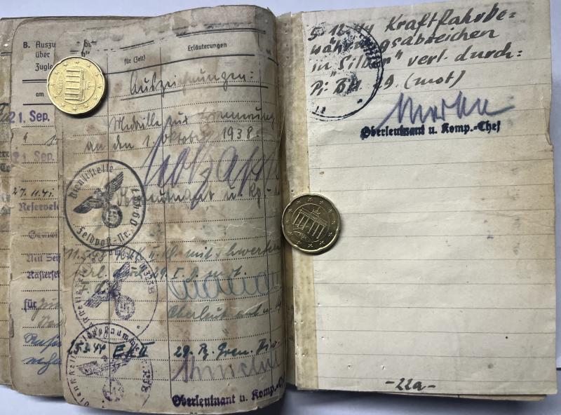 Kurland Docs | Soldbuch WH (Heer) - 29.Pz.Gren.Div. - Italy - Hützke